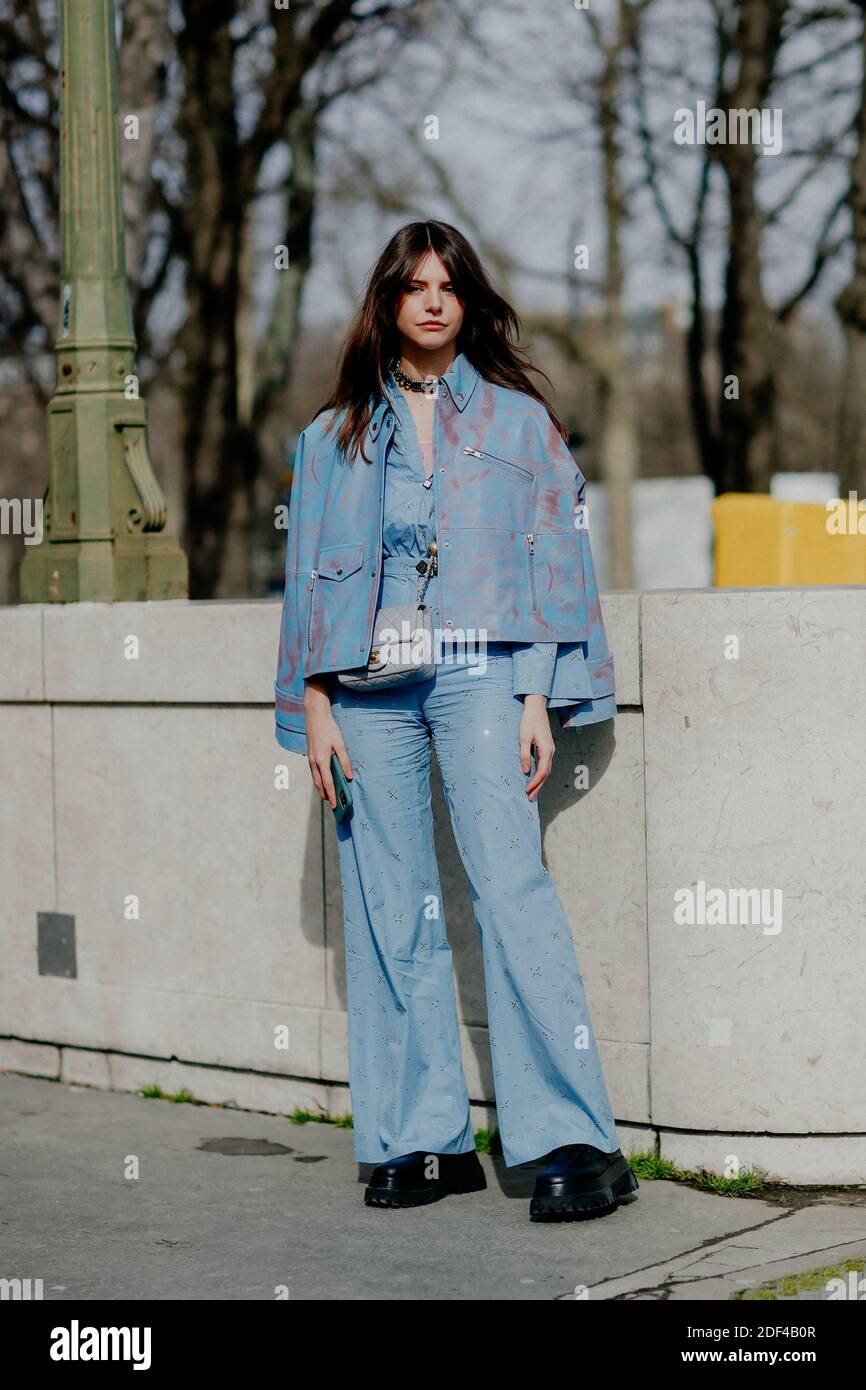 Street style, Alizee Gamberini arriving at Chanel Fall Winter 2020-2021 ...