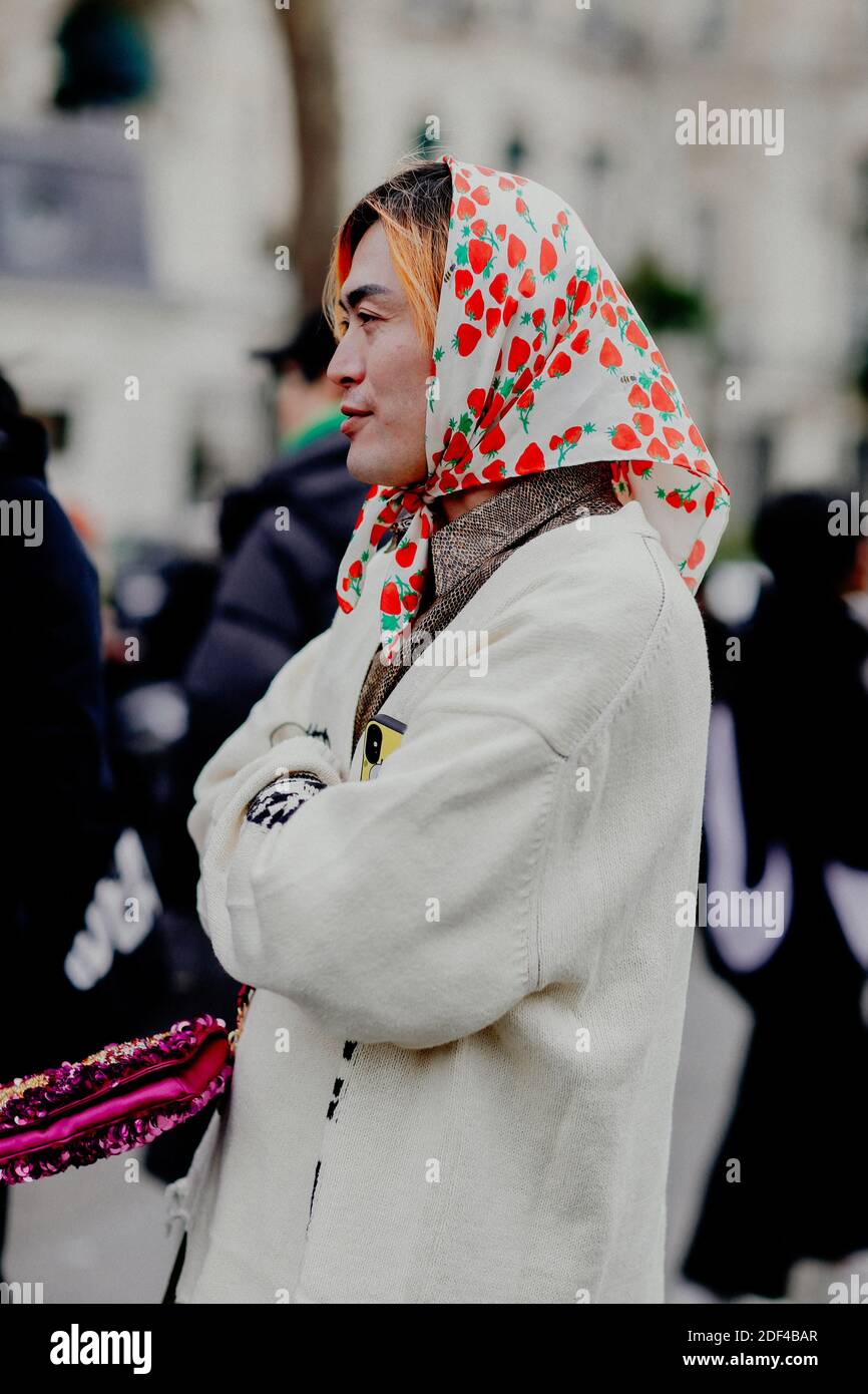 Street style, Yu Masui arriving at Miu Miu Fall Winter 2020-2021 show ...