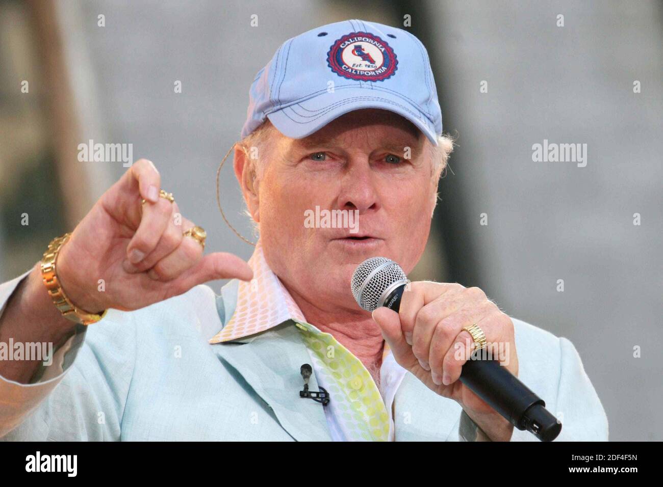 Mike Love of The Beach Boys performing on ABC "Good Morning America's ...