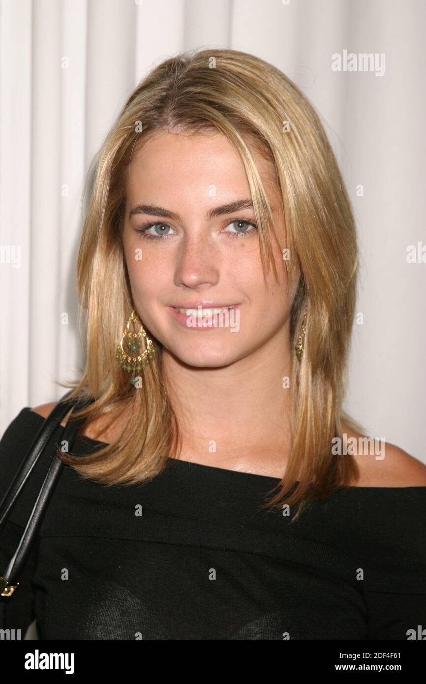 Amanda hearst hi-res stock photography and images - Alamy