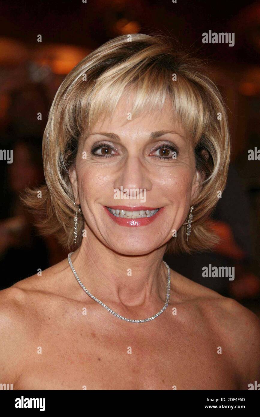 Andrea mitchell hi-res stock photography and images - Alamy