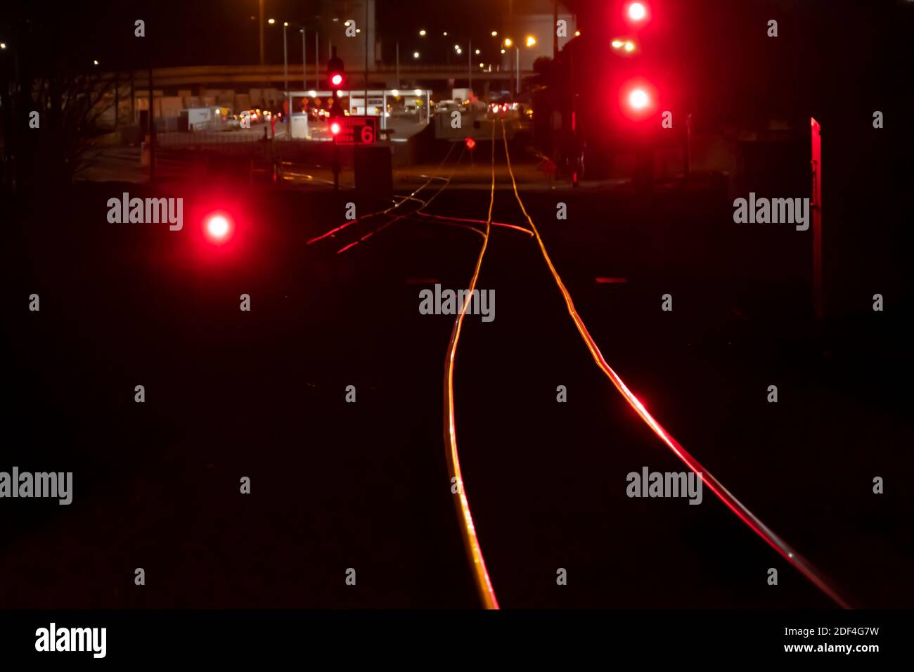 Red signals hi-res stock photography and images - Alamy