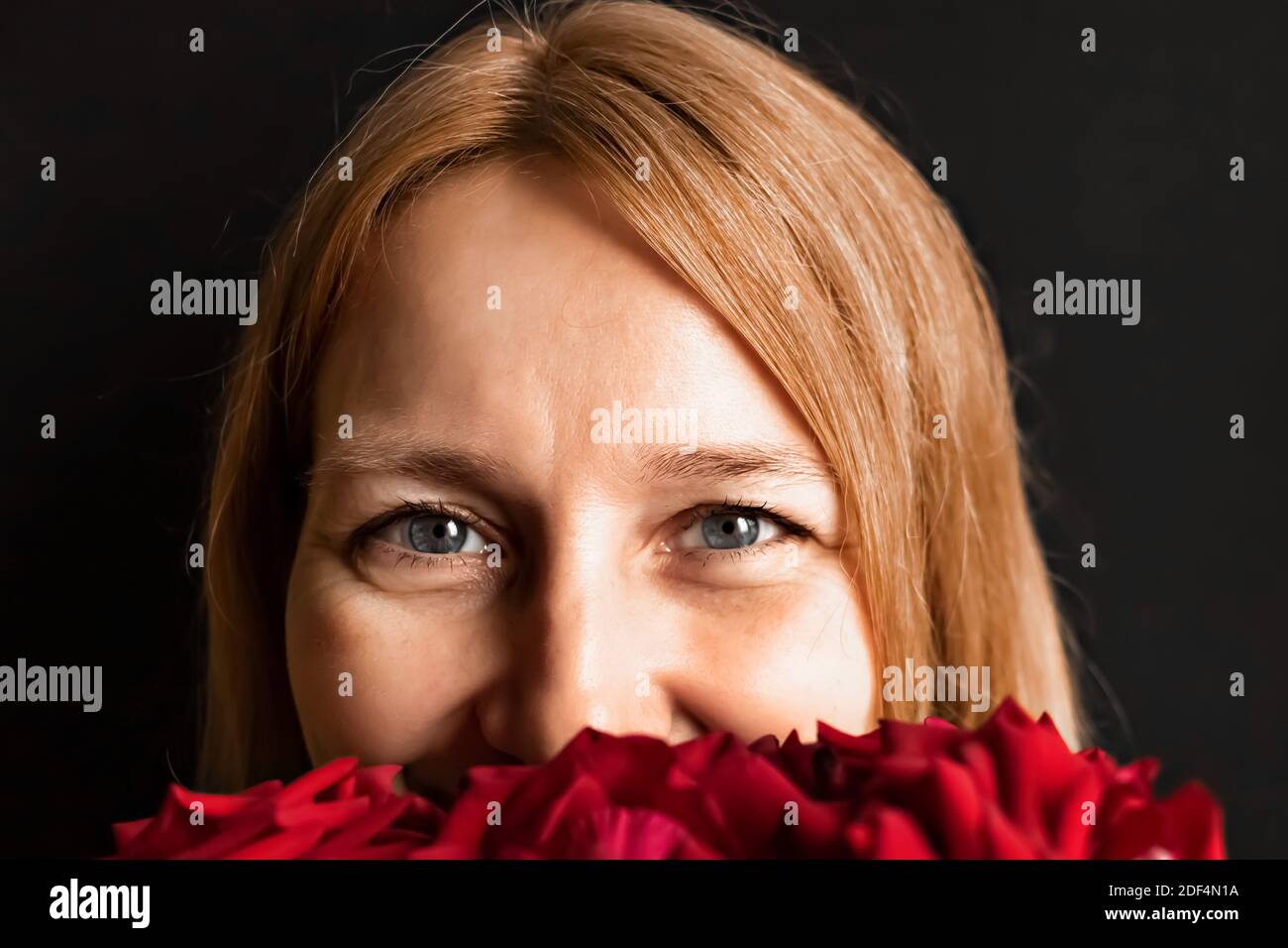 Woman face hidden flowers hi-res stock photography and images - Alamy