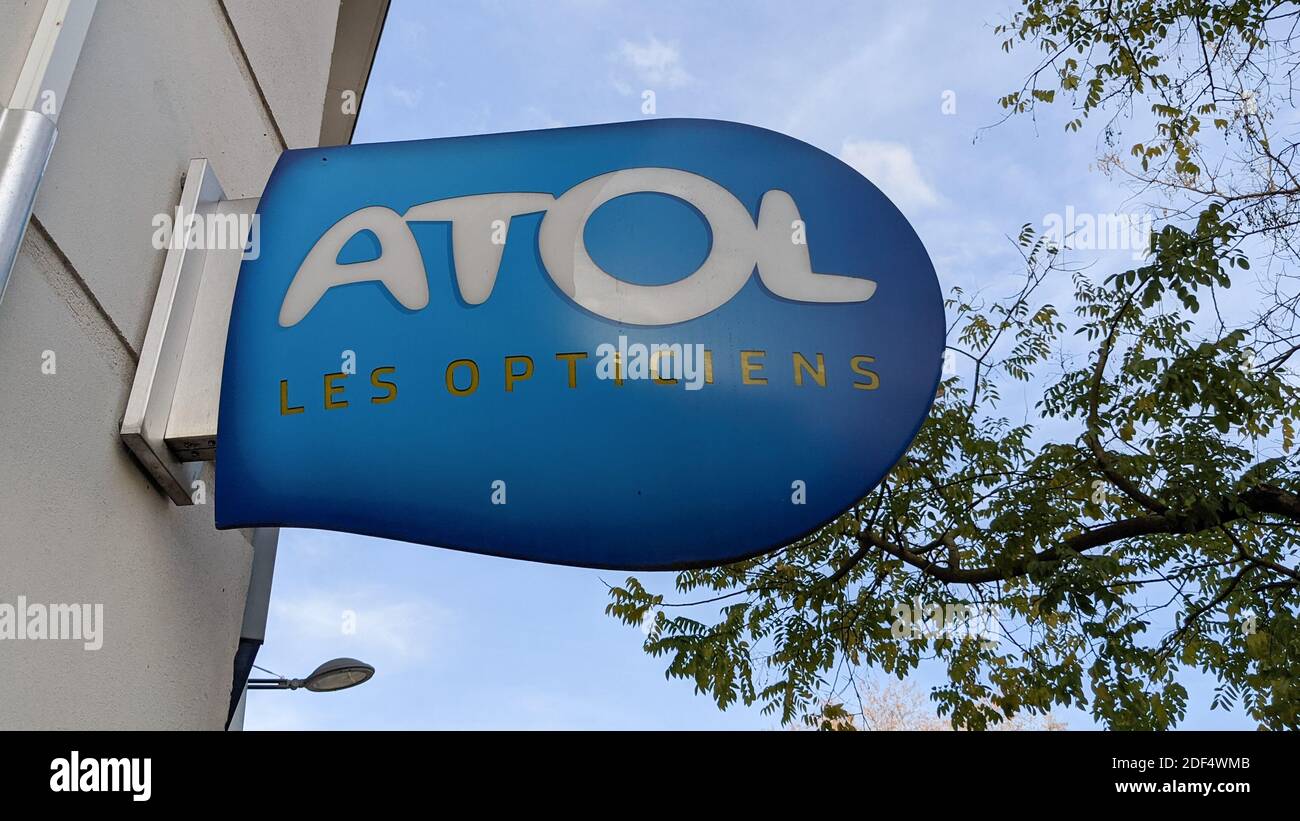 Bordeaux , Aquitaine France - 12 01 2020 : atol optical logo and sign ...