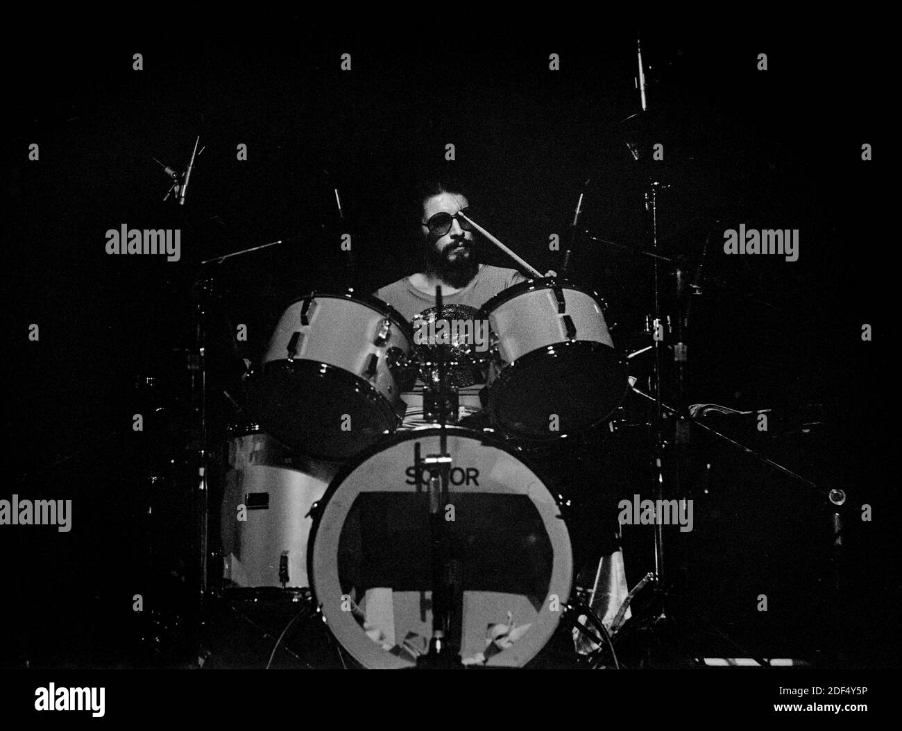 Todd Rundgren with Utopia on stage in The Haguer, Netherlands, October ...