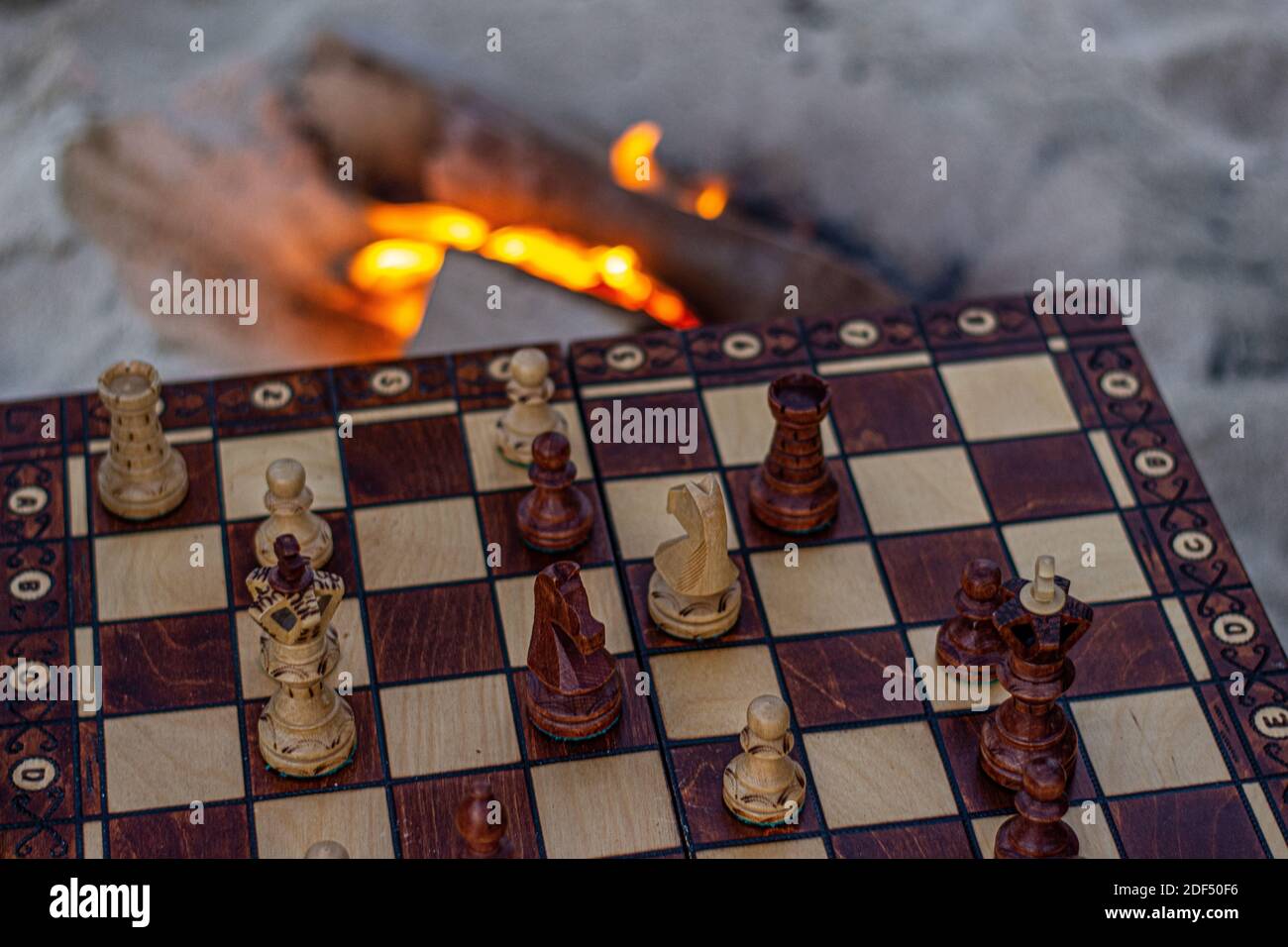 Chess on the beach Stock Photo - Alamy