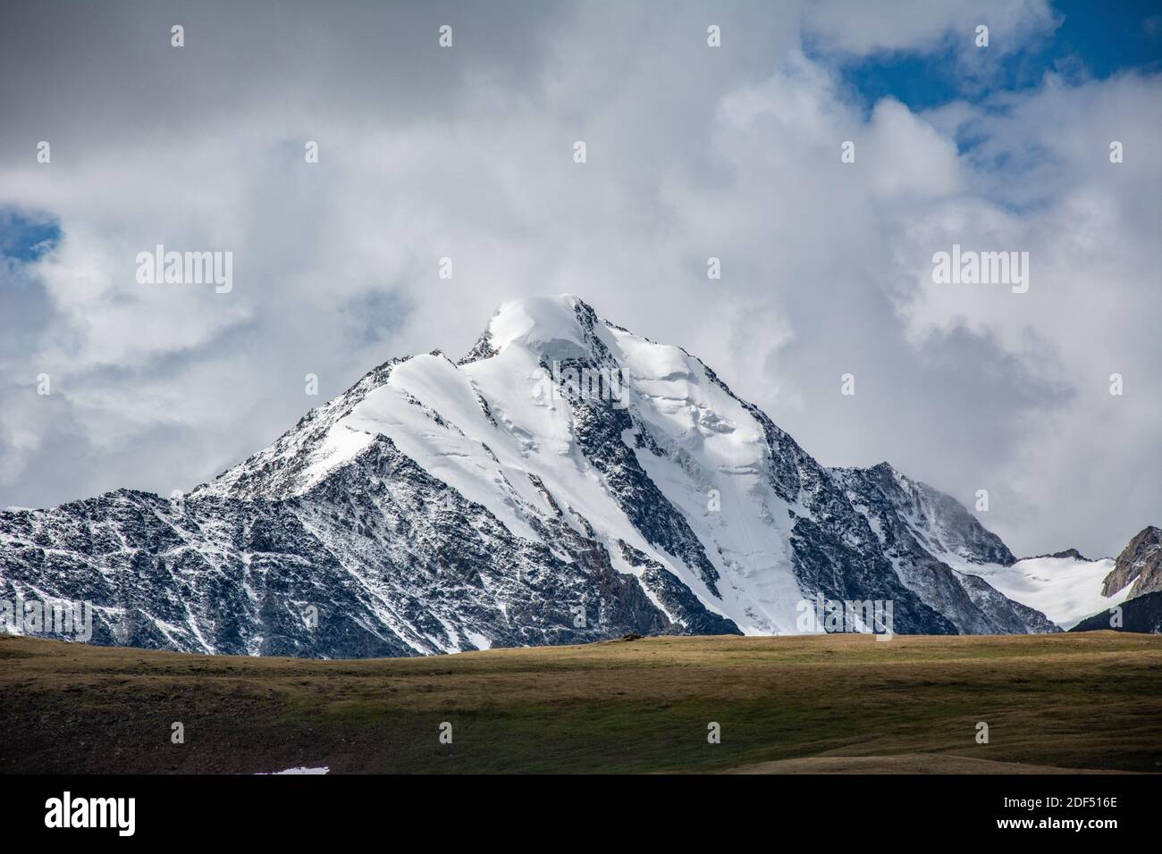 Shar mountains hi-res stock photography and images - Alamy
