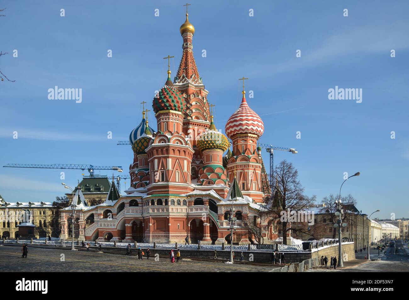 Square temple hi-res stock photography and images - Alamy