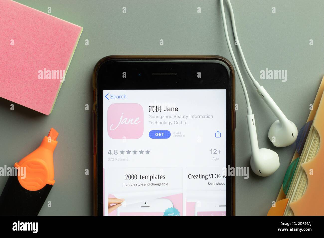 Phone app information hi-res stock photography and images - Alamy