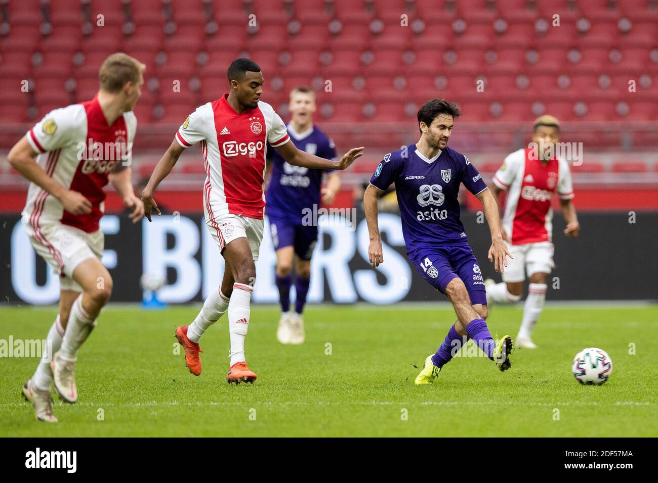 22-11-2020: Sport : Ajax vs Heracles Luca de la Torre (Heracles Almelo ...