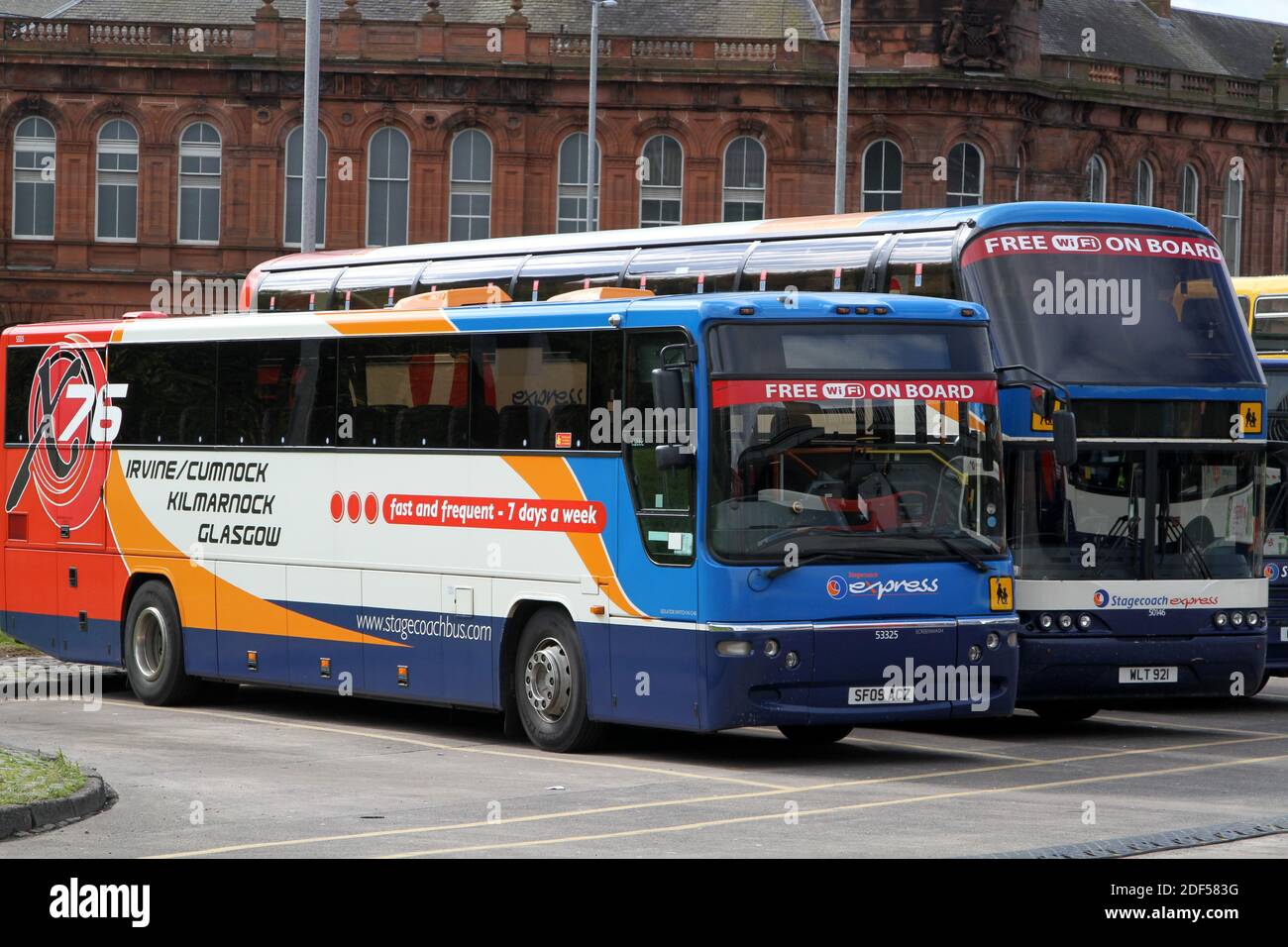 Stagecoach buses scotland hi-res stock photography and images - Alamy