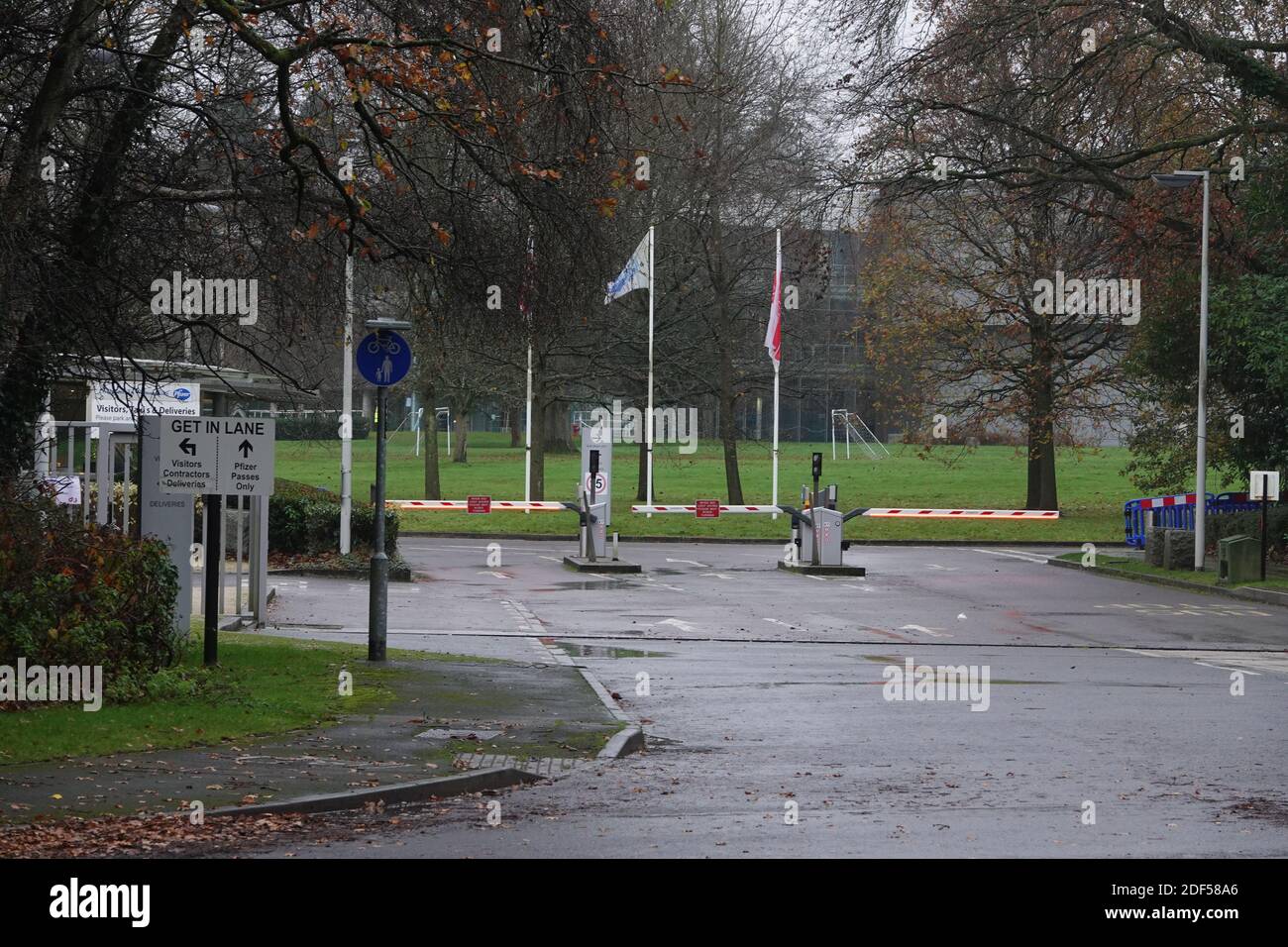 World first approval hi-res stock photography and images - Alamy