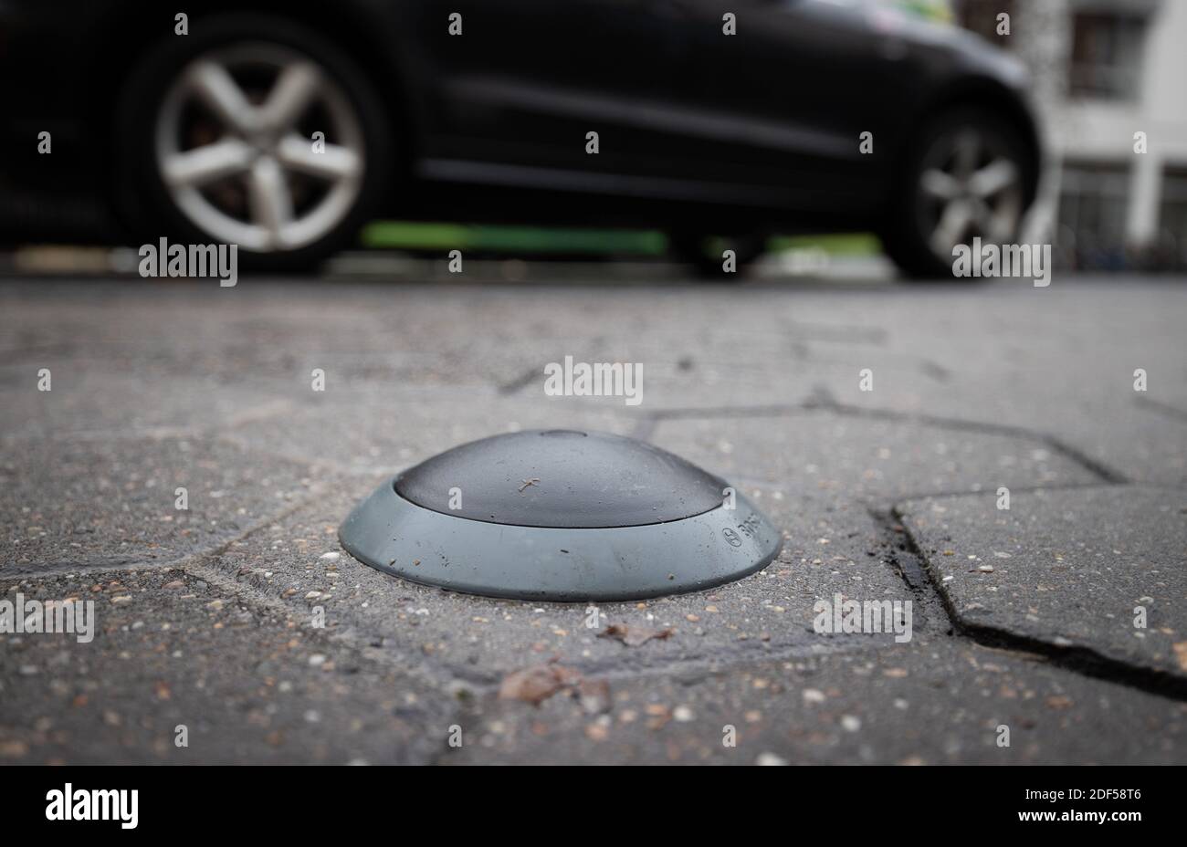 Smart parking sensor hi-res stock photography and images - Alamy