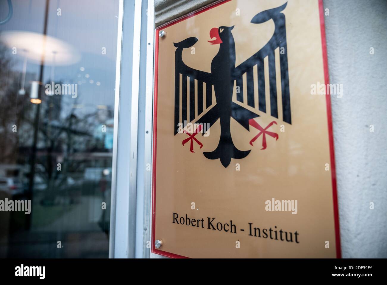 Rki logo hi-res stock photography and images - Alamy