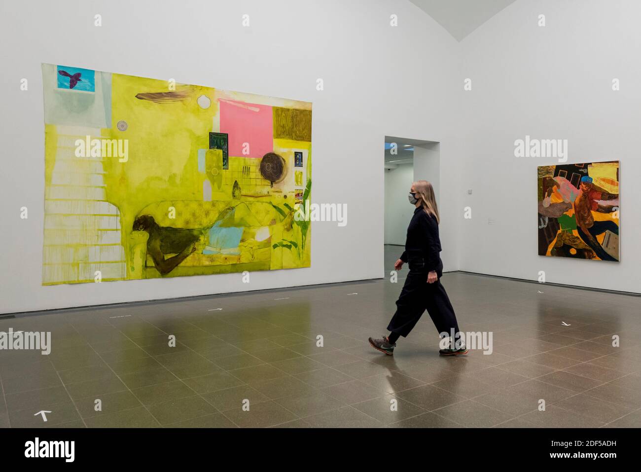 Jennifer packer hi-res stock photography and images - Alamy