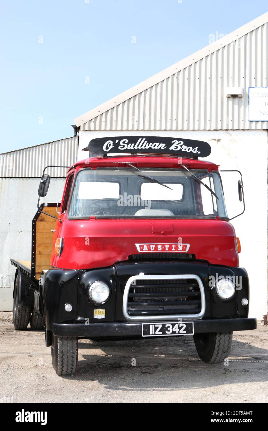 Austin lorry hi-res stock photography and images - Alamy