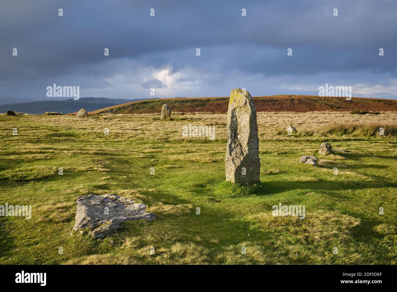 Stone circle ritual hi-res stock photography and images - Alamy
