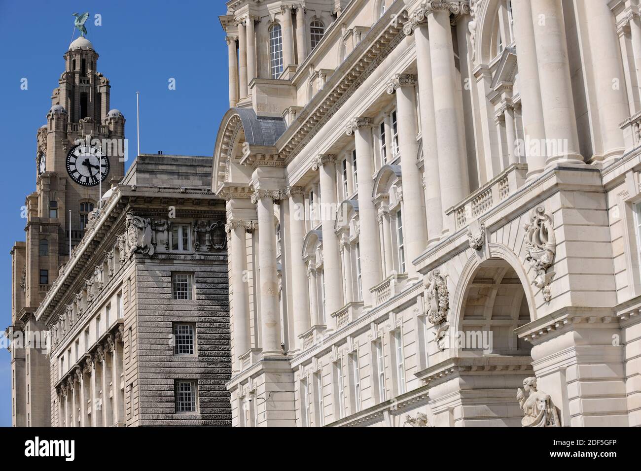 Liverpool, Three Graces, waterfront, Liver Building, Cunard Building ...