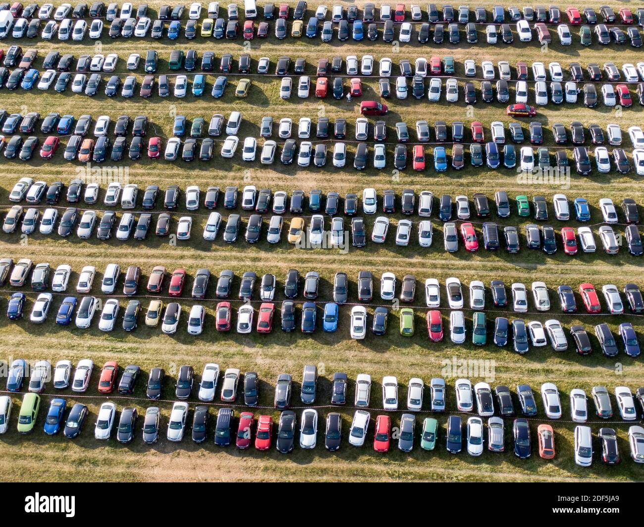 Full car park field hi-res stock photography and images - Alamy