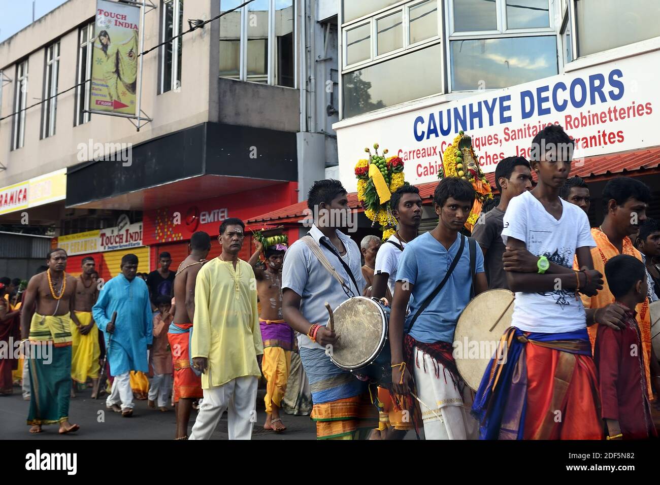 Hare krishna ceremony hi-res stock photography and images - Alamy