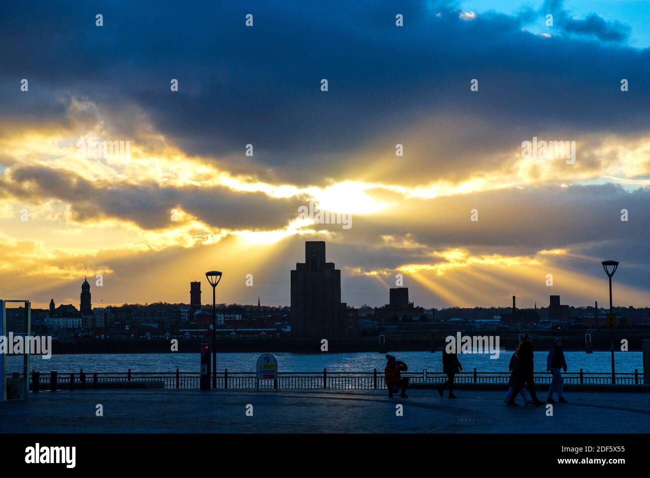 Liverpool Waterfront Architecture Stock Photo - Alamy