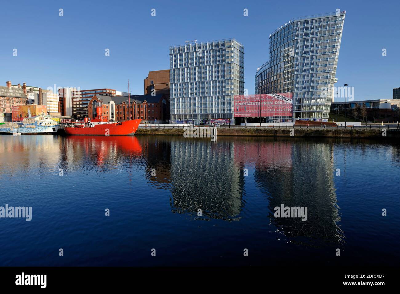 Regeneration of Liverpool - Albert Dock, Liverpool One, One Park West ...