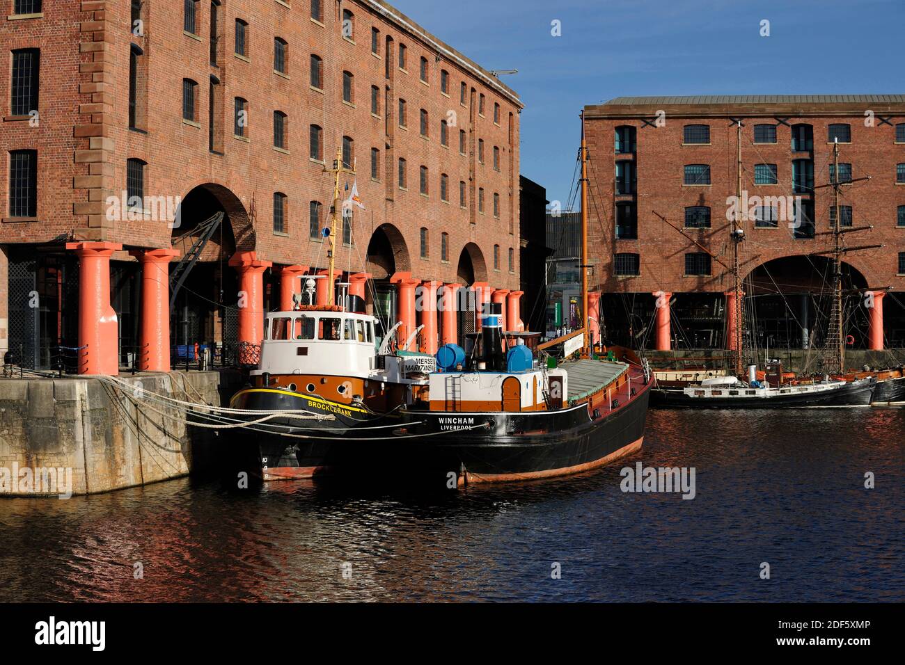 Regeneration of Liverpool - Albert Dock, Liverpool One, One Park West ...