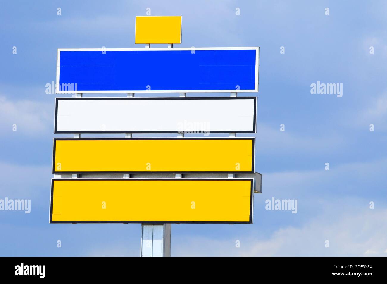 Orange rectangular sign hi-res stock photography and images - Alamy