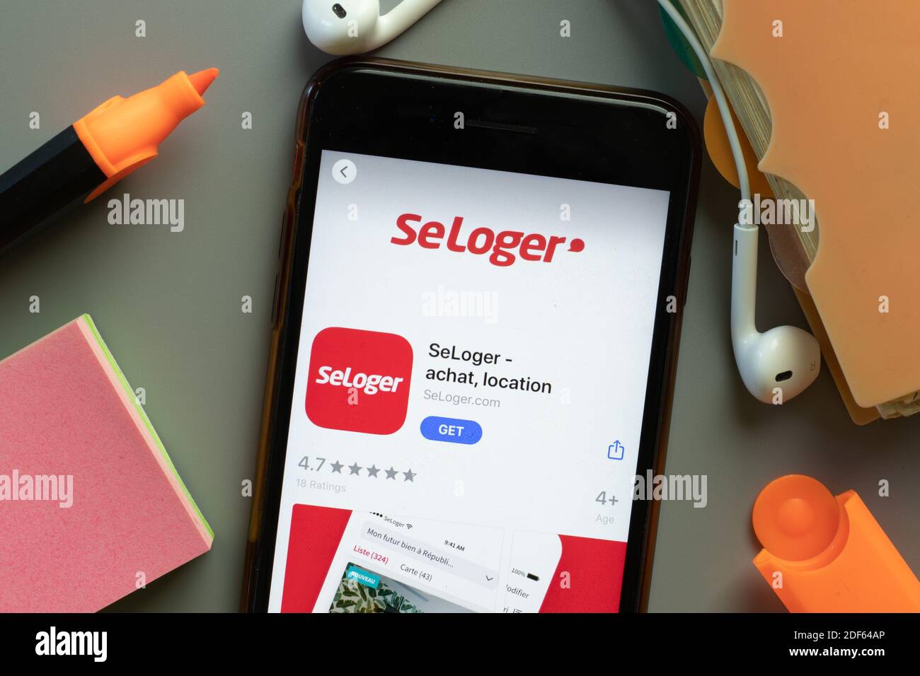 Seloger logo hi-res stock photography and images - Alamy