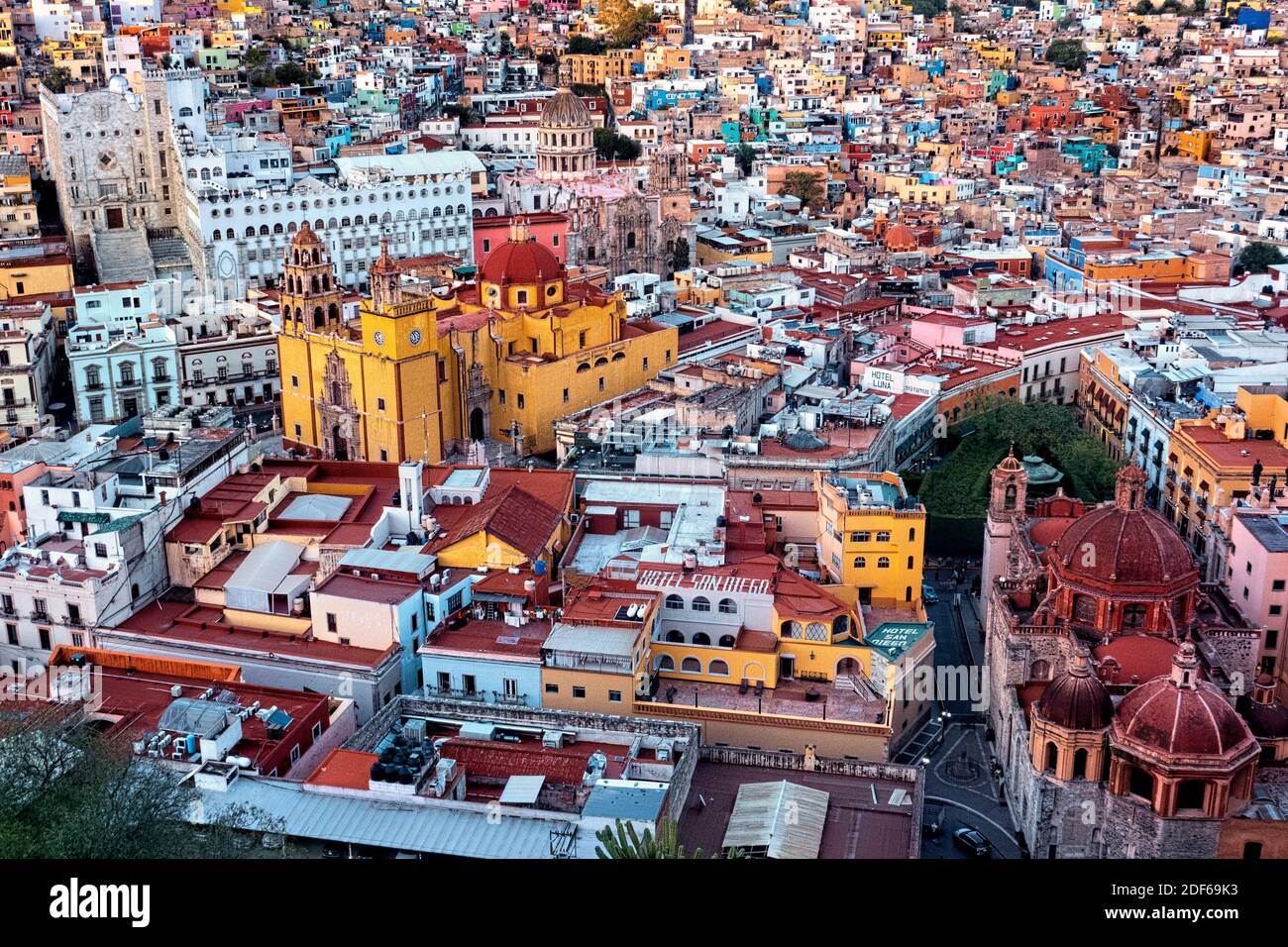 Centro university mexico hi-res stock photography and images - Alamy