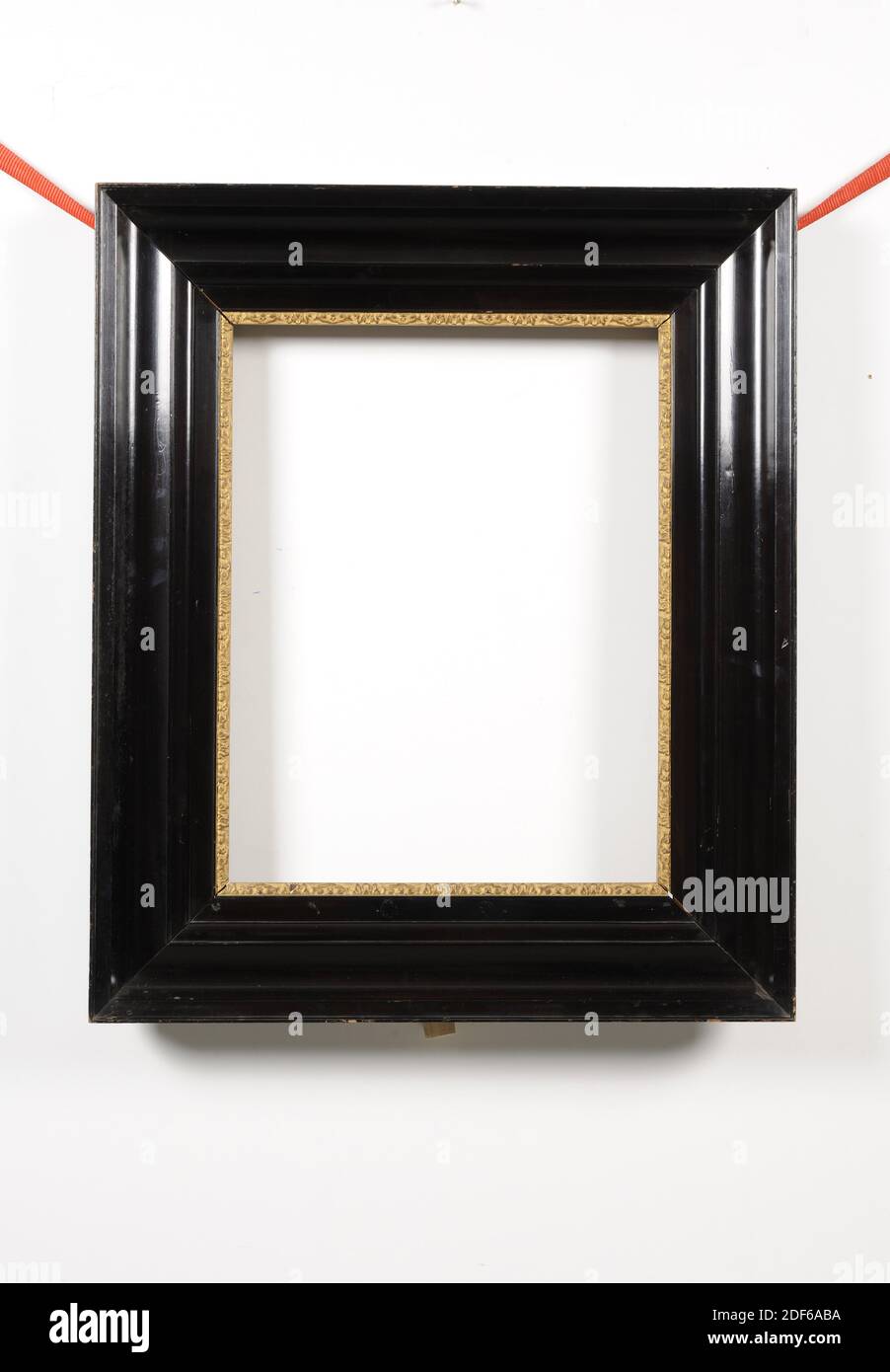 Dark painted stepped picture frame hi-res stock photography and images ...