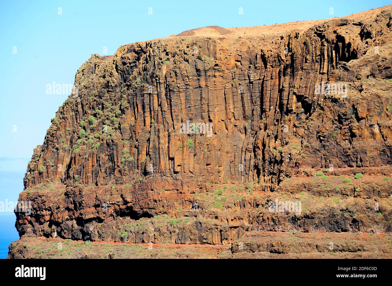 Horizontal columnar basalt hi-res stock photography and images - Alamy