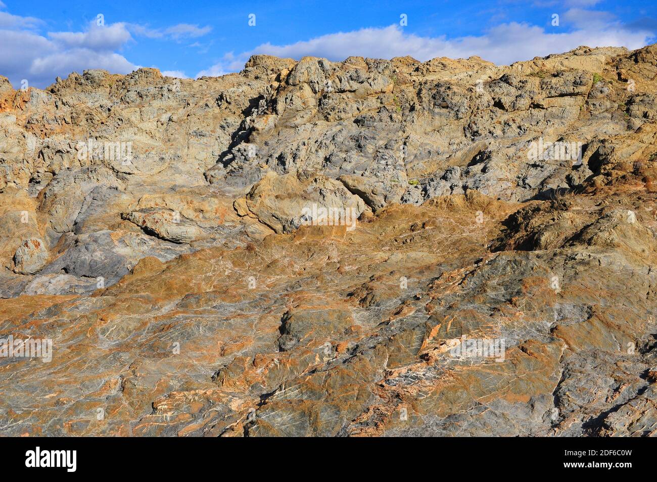 Metamorphic rock landscape hi-res stock photography and images - Alamy