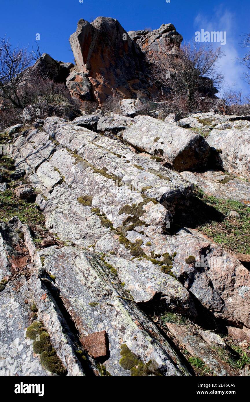 Quartz columnar hi-res stock photography and images - Alamy