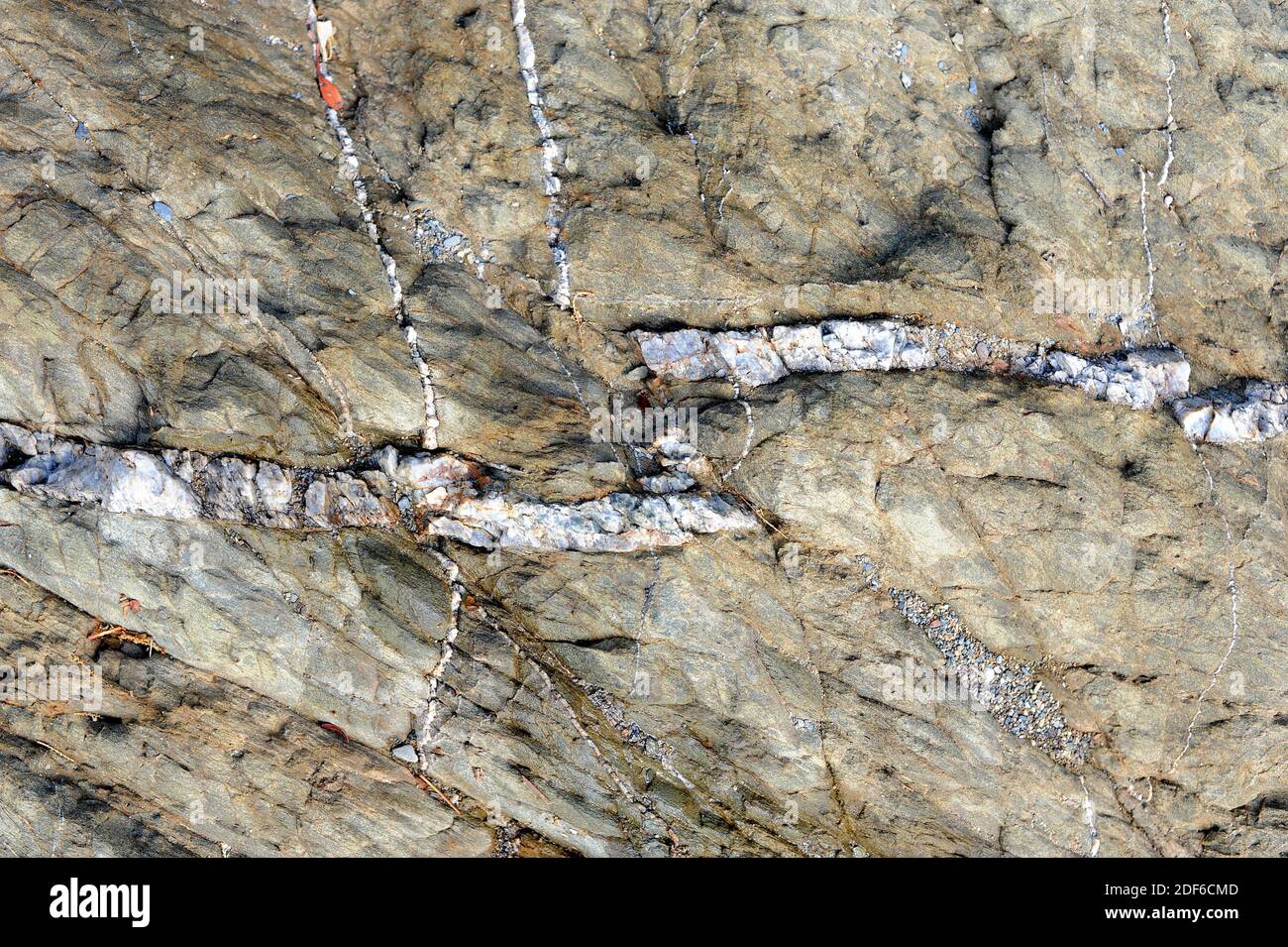 Quartz vein hi-res stock photography and images - Alamy