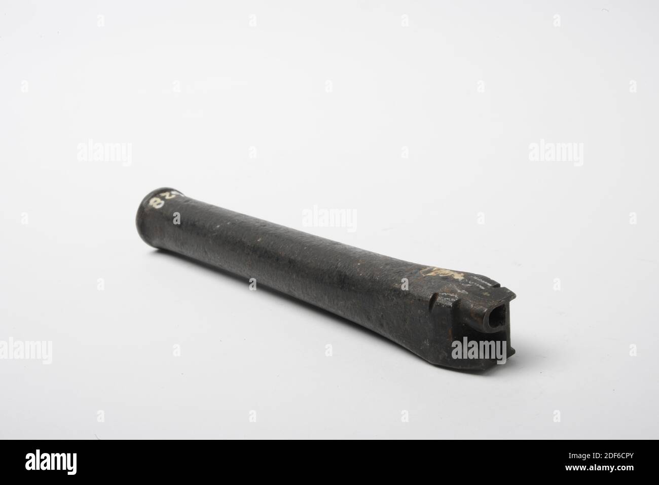 Rod shaped lead hi-res stock photography and images - Alamy