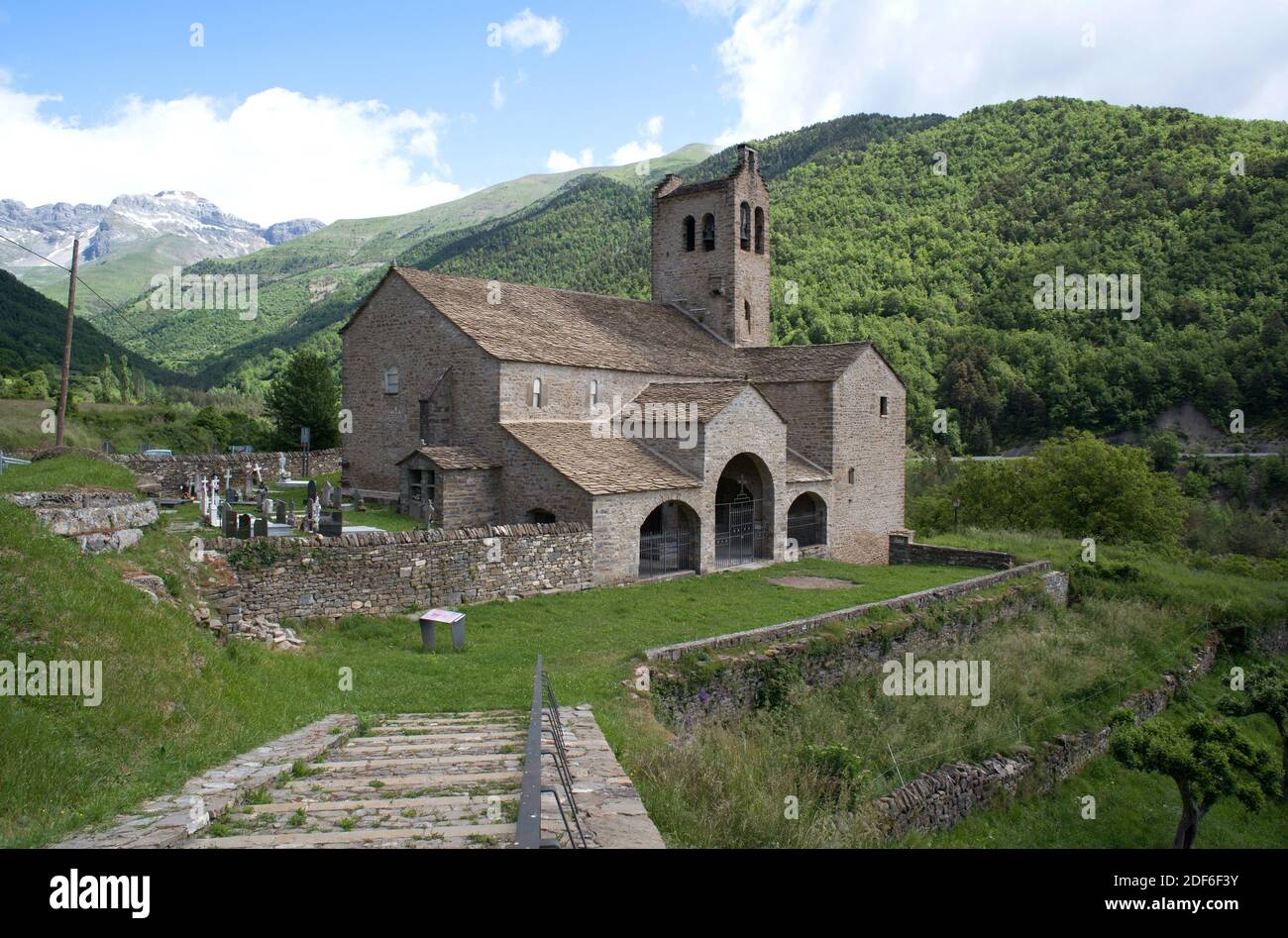 Aragon tower hi-res stock photography and images - Alamy