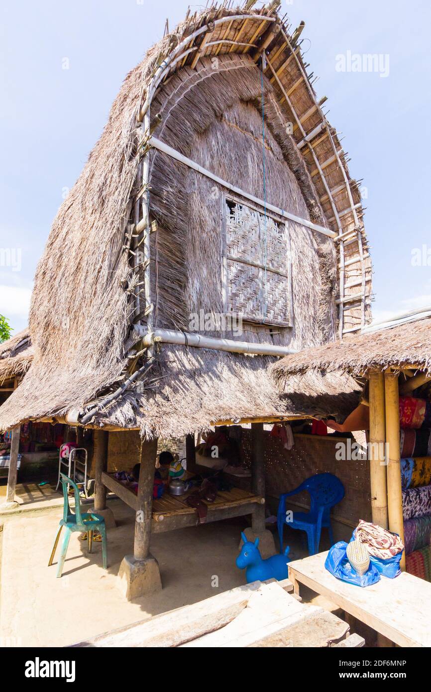 Traditional sasak architecture hi-res stock photography and images - Alamy