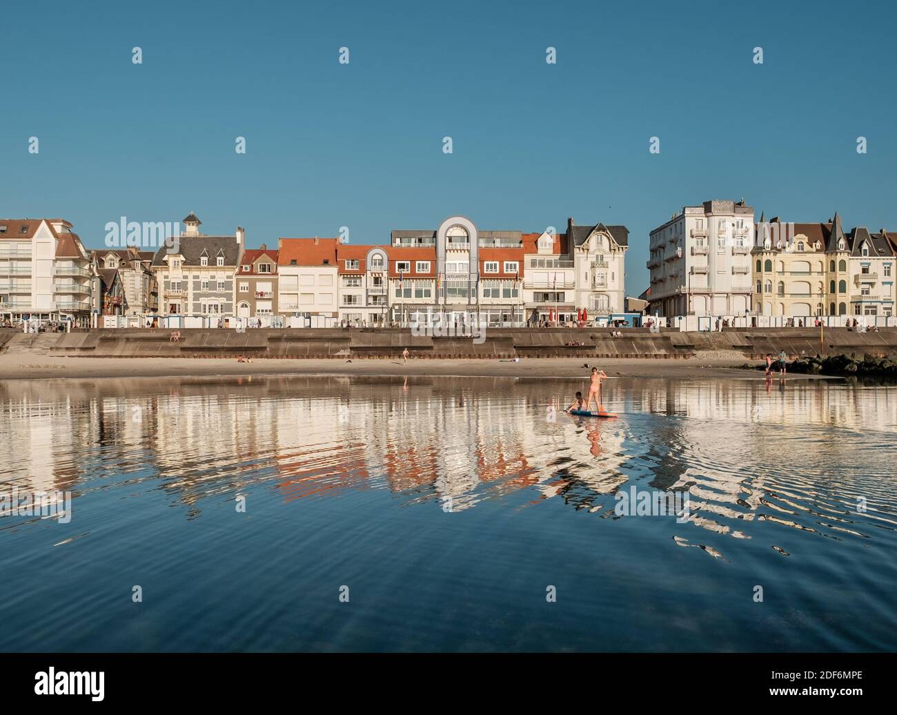 Wimereux seafront hi-res stock photography and images - Alamy