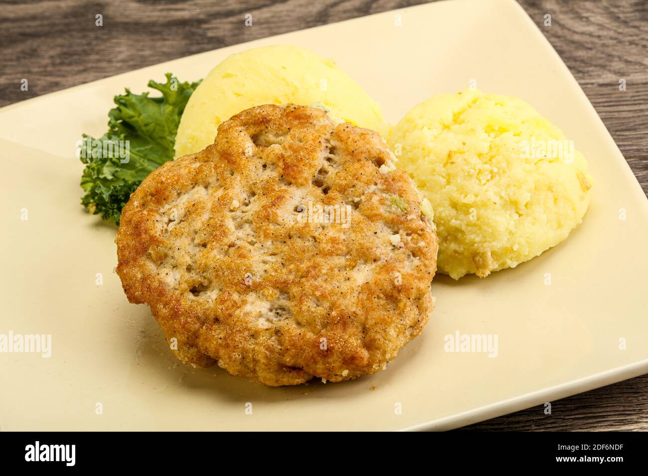 Minced Chicken cutlet with mashed potato Stock Photo - Alamy
