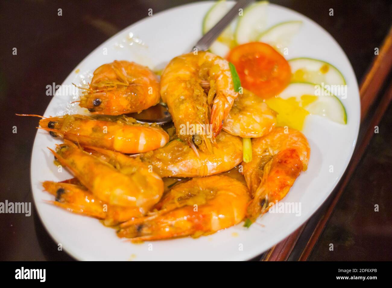 Makassar seafood hi-res stock photography and images - Alamy