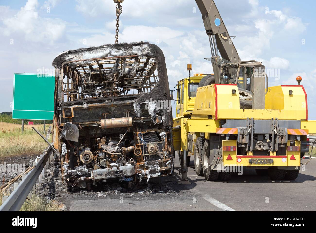Burned Coach Bus Highway Recovery Assistance Stock Photo - Alamy
