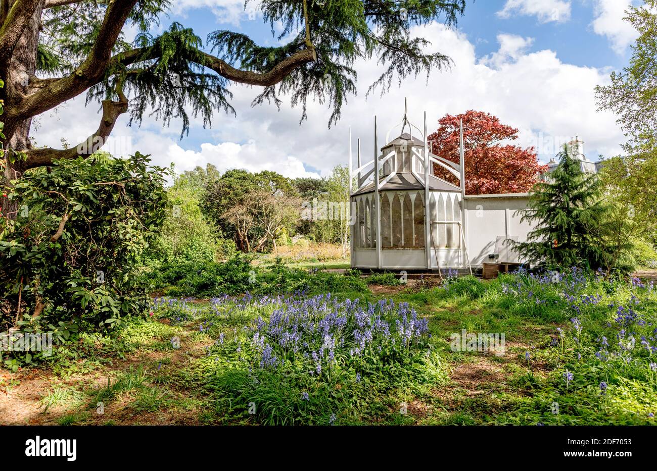 The Aviary in Cannizaro Park Wimbledon UK Stock Photo - Alamy