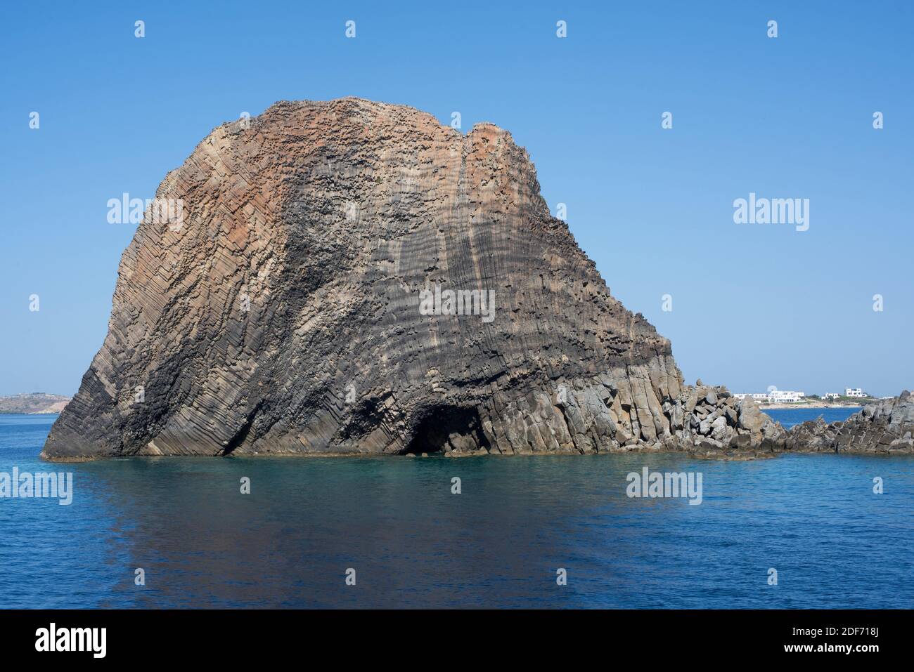 Columnar basalt hi-res stock photography and images - Alamy