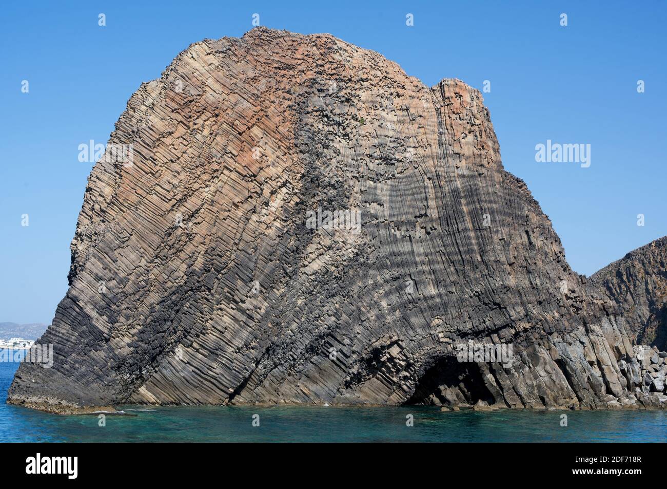 Columnar basalt hi-res stock photography and images - Alamy