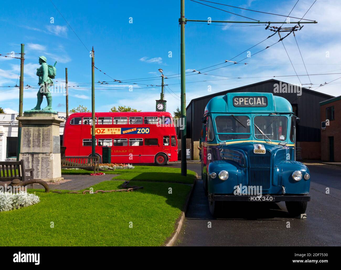 Guy motors bus hi-res stock photography and images - Alamy