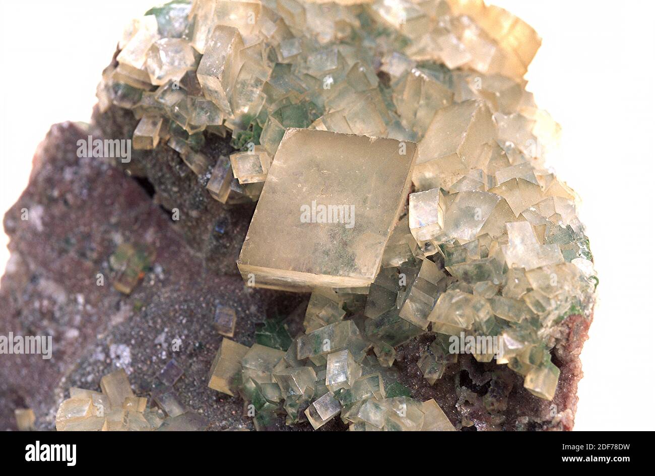 Mineral calcite calcium carbonate hi-res stock photography and images ...