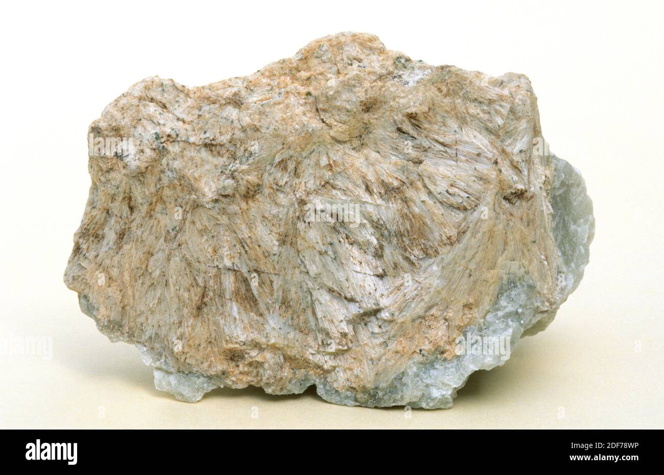 Calcium Silicate Mineral High Resolution Stock Photography and Images ...