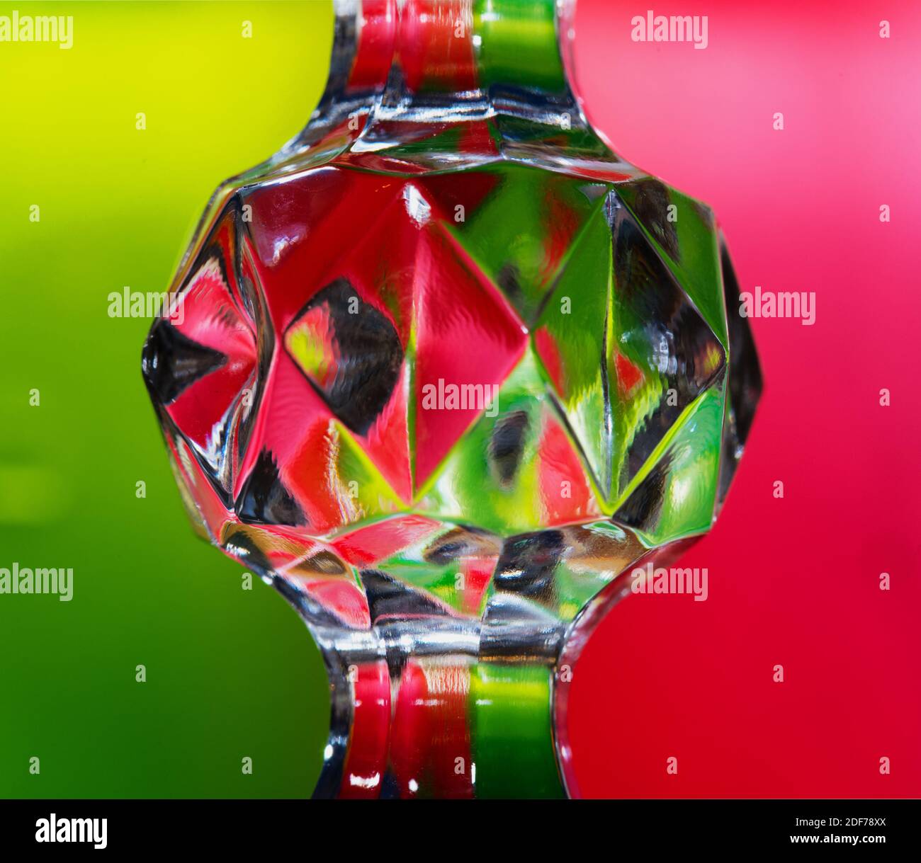 Crystal goblet drawing hi-res stock photography and images - Alamy