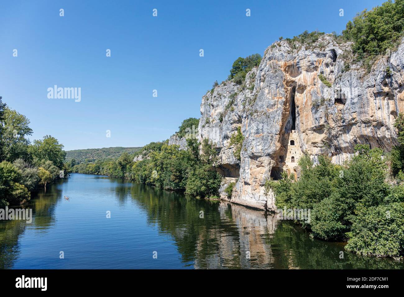 France, Lot, Bouzies, Defile des Anglais castle on the Lot river Stock ...